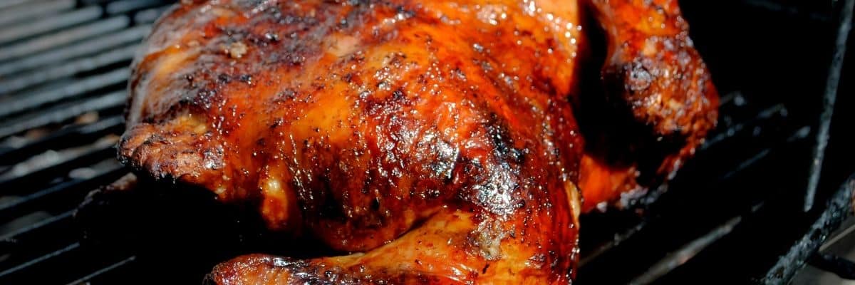 The Ultimate Guide to Choosing the Best Wood for Smoking Meat